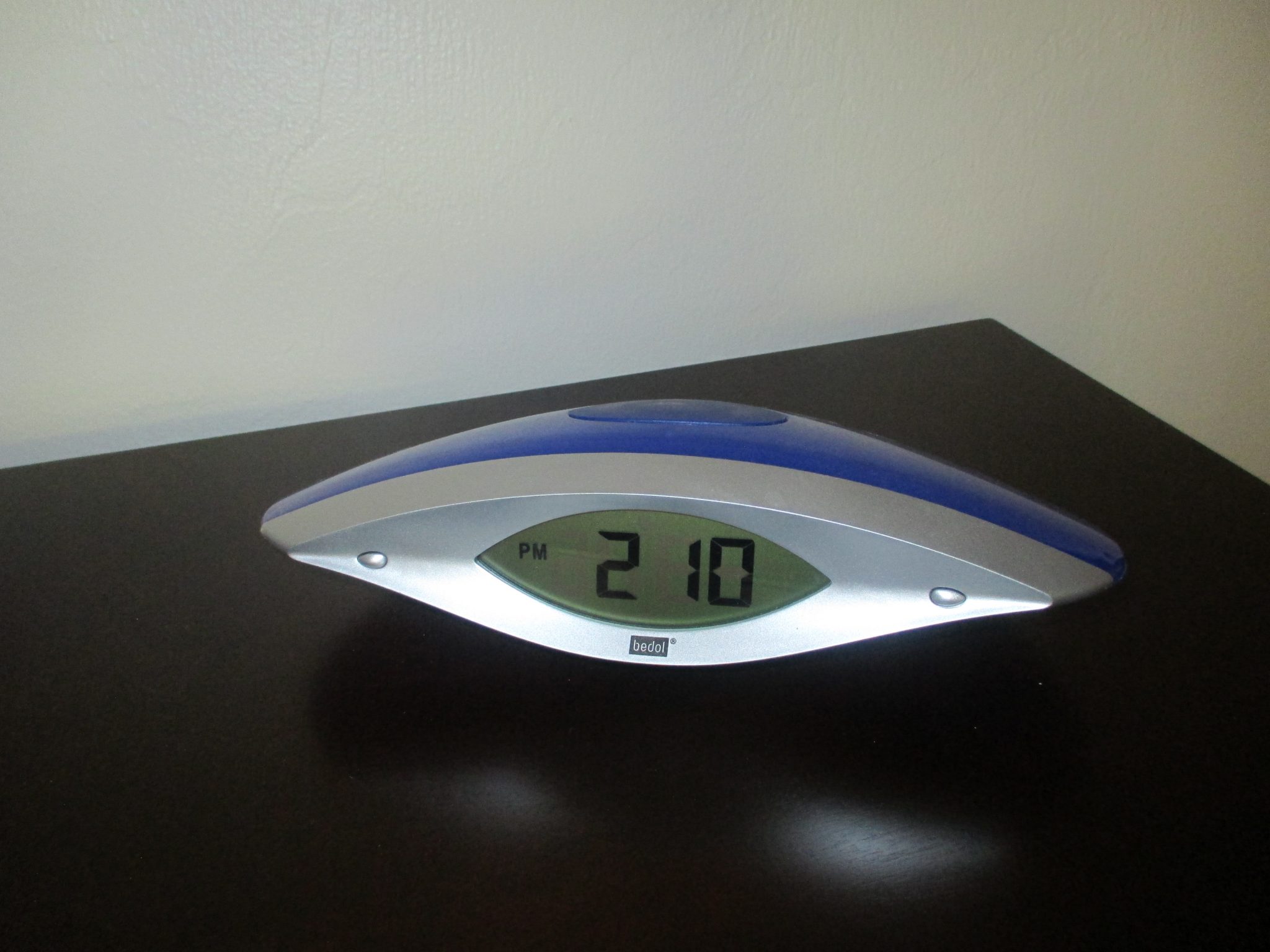 Bedol Water Clock Review | A Clock that Runs on Water